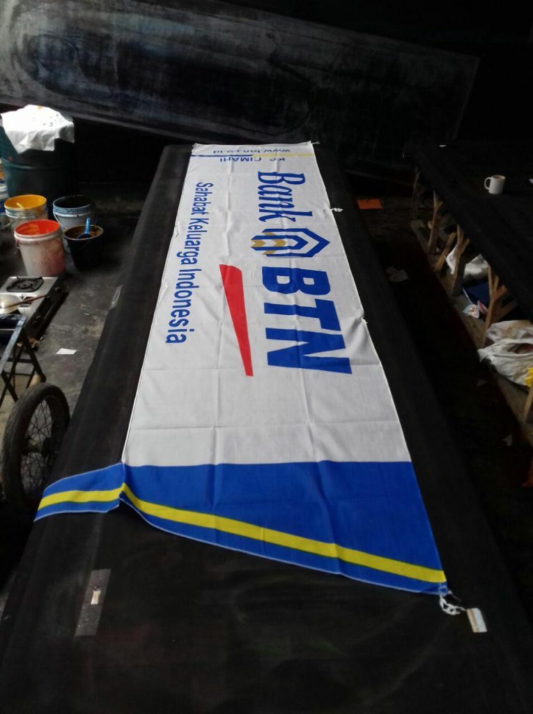 Sablon spanduk dan umbul2 | PABRIK BENDERA PARTAI , UMBUL UMBUL DAN ...